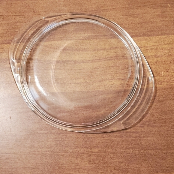 Pyrex | Kitchen | Pyrex Round Dome Replacement Lid With Small Tab ...